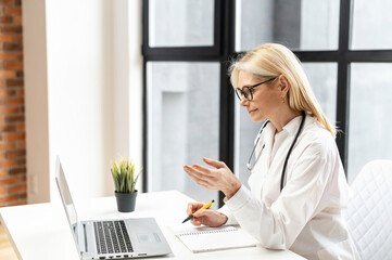 Ameli fait le point sur les arrêts de travail prescrits en ...